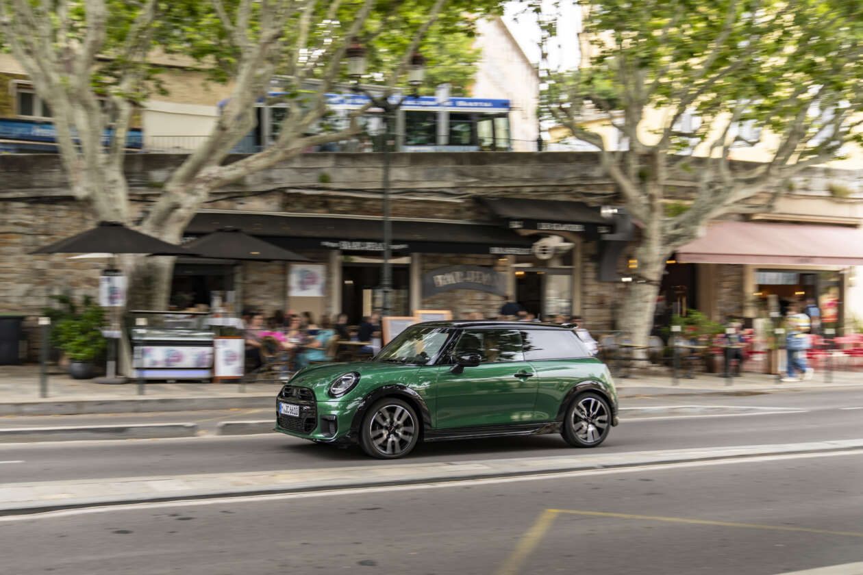 F66 MINI Cooper S JCW Trim 10 - Paul Tan's Automotive News