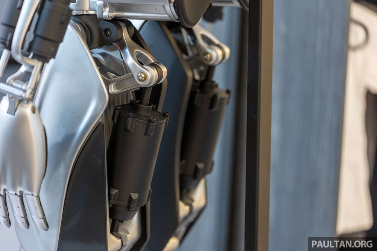 2024 Tesla Bot Optimus Gen 1-27 - Paul Tan's Automotive News