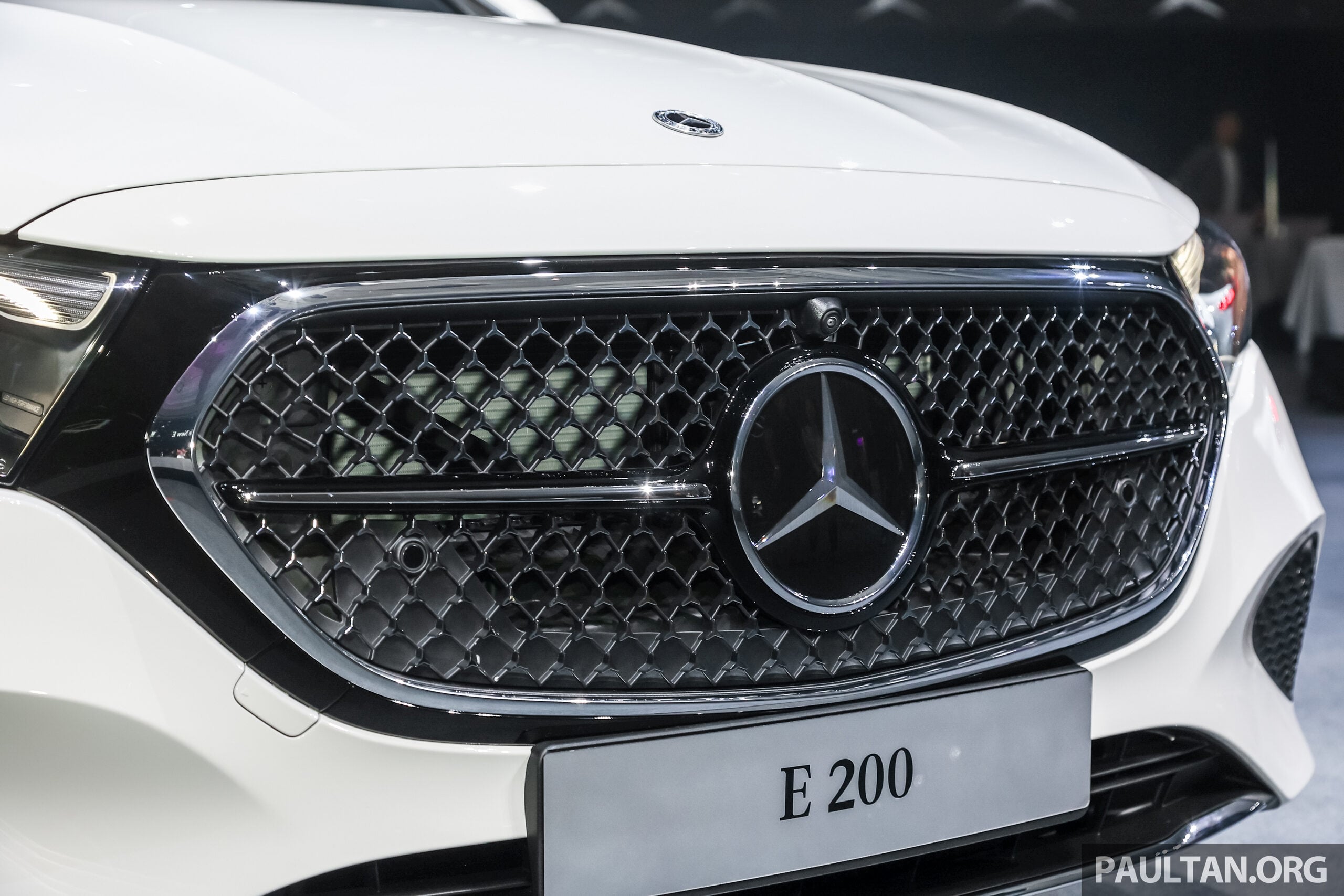 2024 W214 Mercedes-Benz E 200 Avantgarde_Ext-9_BM - Paul Tan's ...