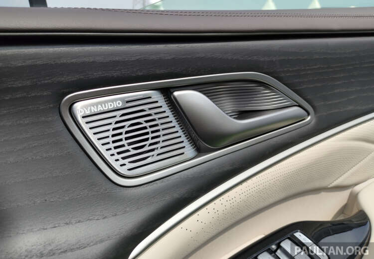 Changsha BYD Denza D9 EV RHD-12 - Paul Tan's Automotive News