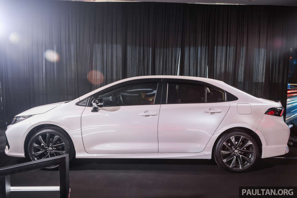 2025_Toyota_Corolla_GRS_Launch_Malaysia_Ext-7 - Paul Tan's Automotive News