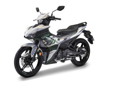 2025 Yamaha Y16ZR ABS Malaysia Emerald Pearl - 2 - Paul Tan's ...
