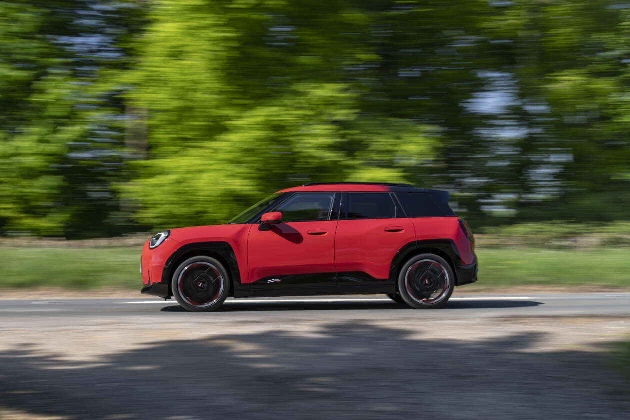 BF_MINI_JCW_Aceman_Chili_Red_II_052025_00016 - Paul Tan's Automotive News