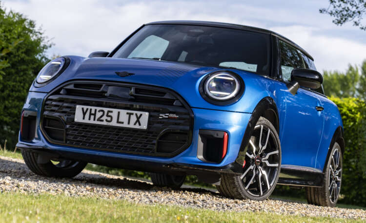 BF_MINI_JCW_Icy_Sunshine_Blue_052025_00032 - Paul Tan's Automotive News
