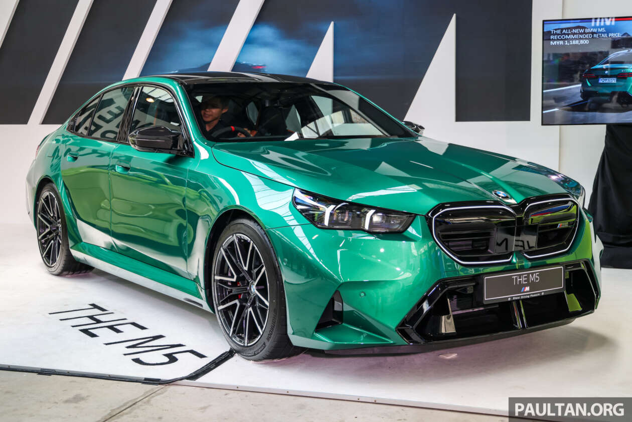 BMW M5 G90 2025 PHEV diperkenalkan di Malaysia — jana 727 hp/1,000 Nm ...