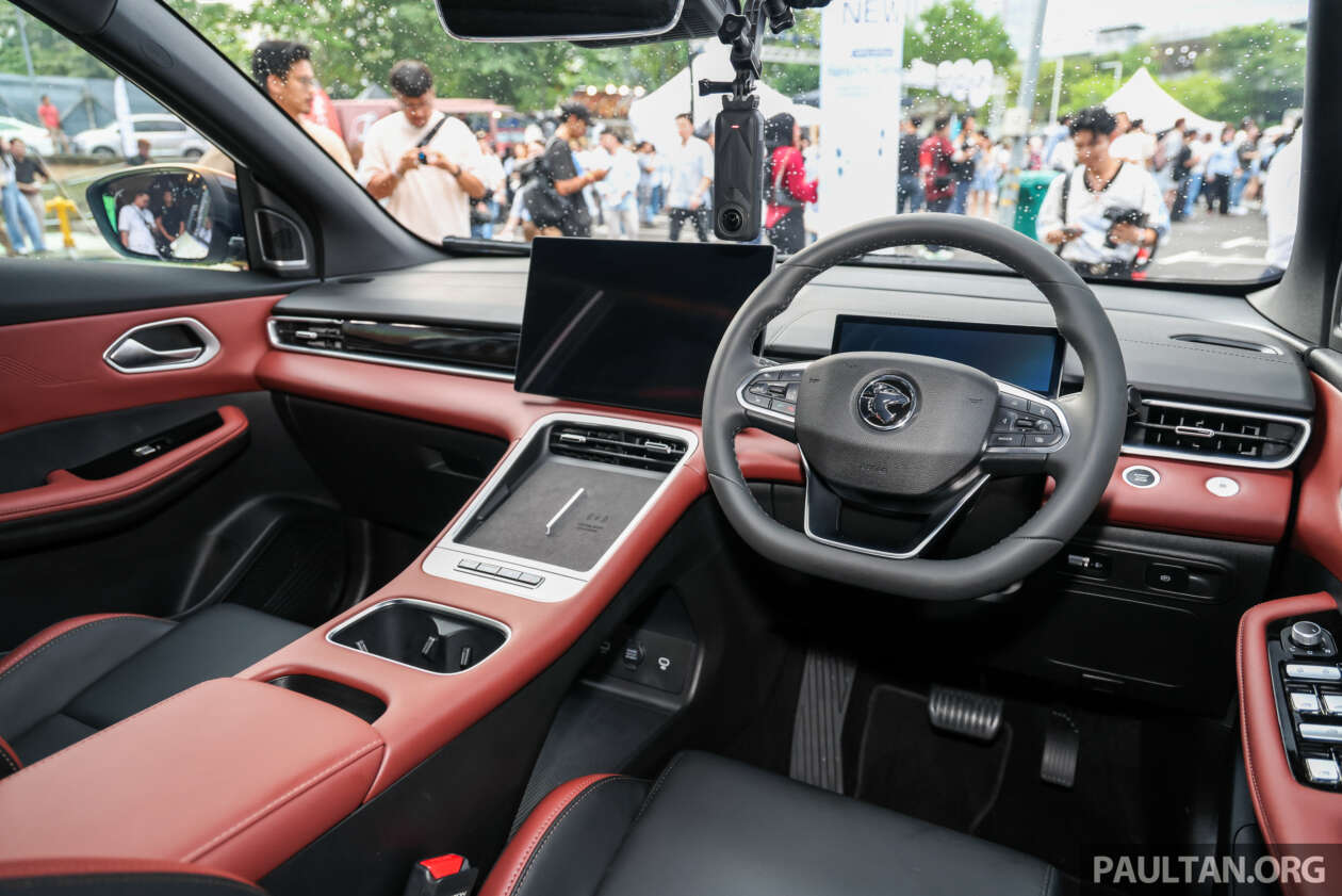 2025 Proton X50 facelift shown in Malaysia – live photos of major ...