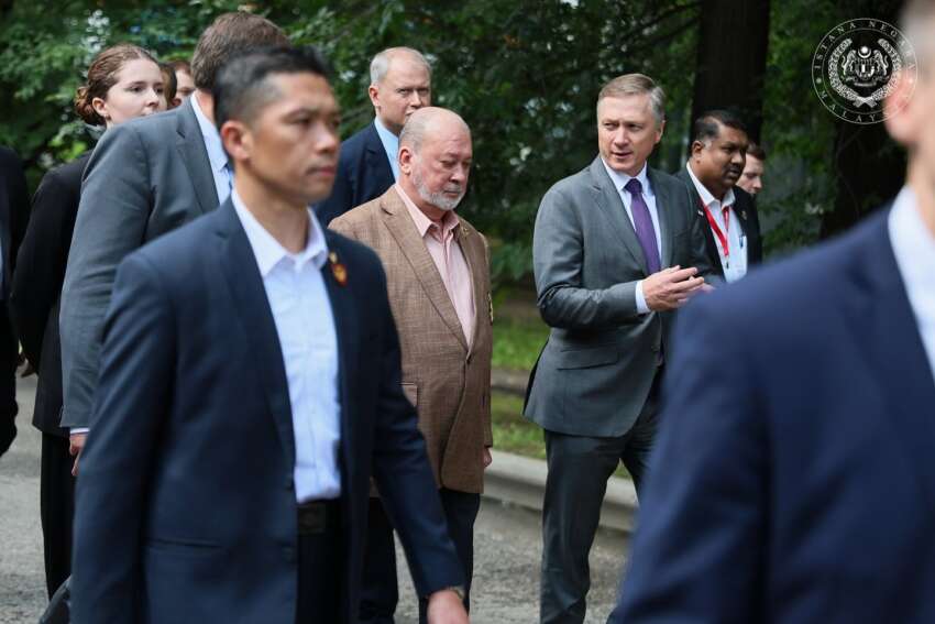 Yang-di-Pertuan-Agong-Sultan-Ibrahim-Sultan-Iskandar-King-Malaysia-His ...