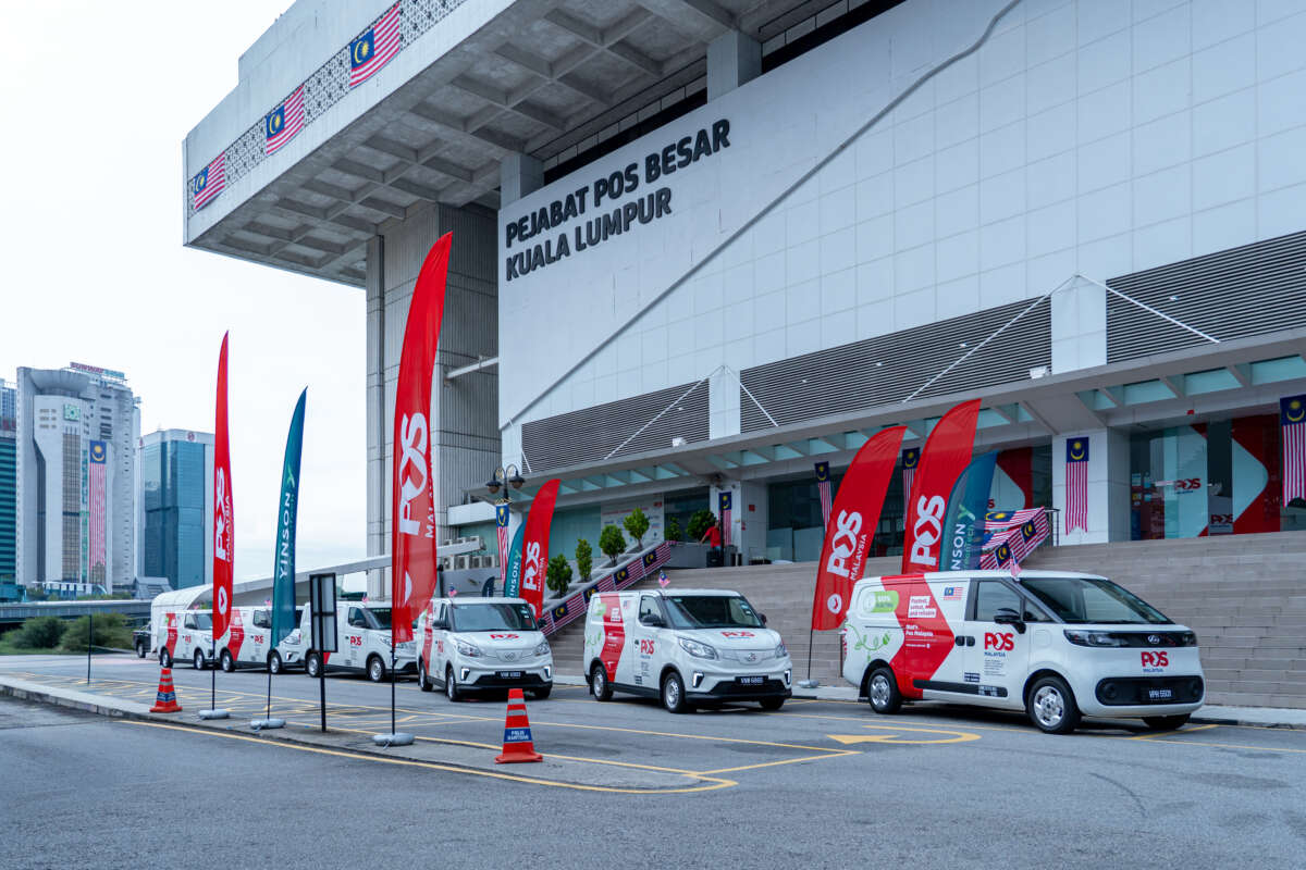 Pos Malaysia expands delivery fleet with 136 e-vans - paultan.org