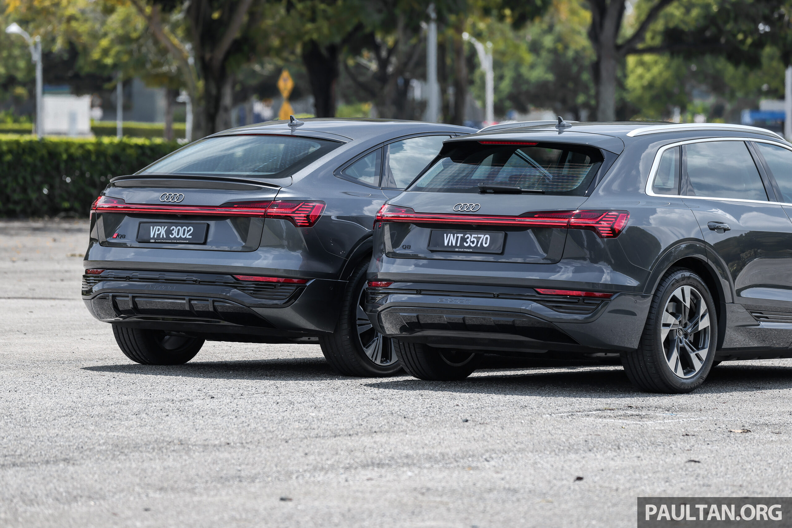 2025-Audi-Q8-eTron-Sportback-SLine-55-Quattro-vs-Advanced-50-Quattro ...