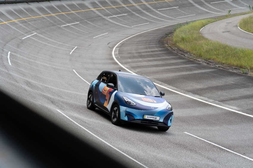 Proton-eMas-5-driving-official-Oct-2025-3 - Paul Tan's Automotive News