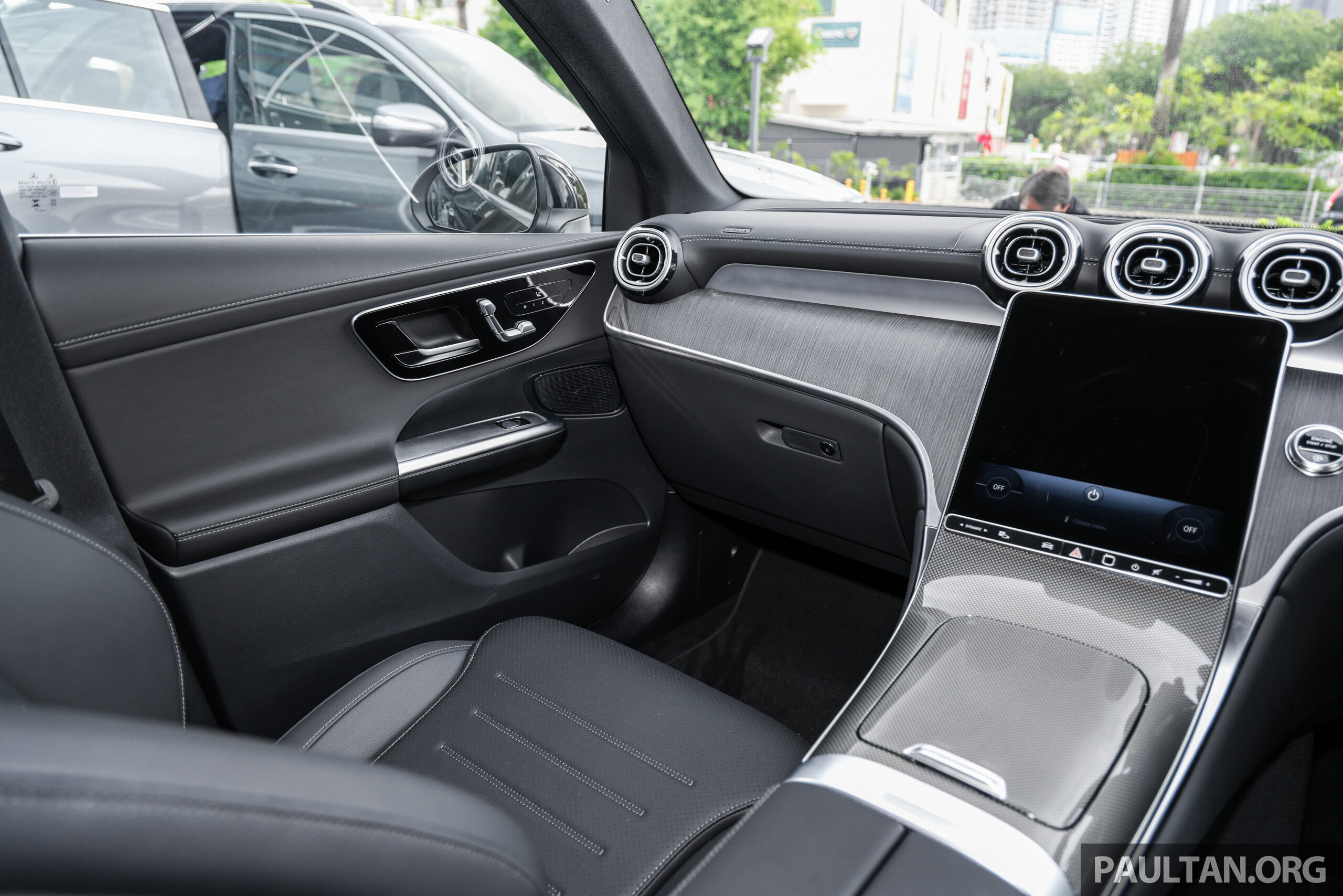 2026-Mercedes-Benz-GLC200-4Matic-Malaysia-Int-25 - Paul Tan's ...