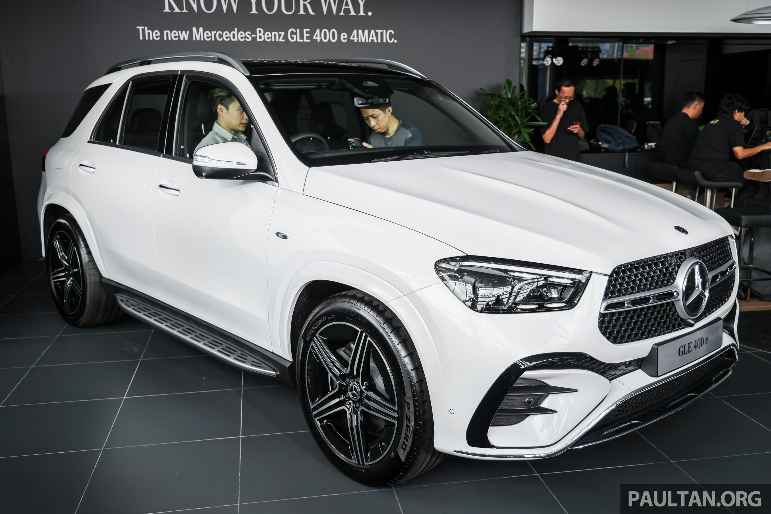 2026-Mercedes-Benz-GLE400e-4Matic-Malaysia-Ext-28_BM - Paul Tan's ...