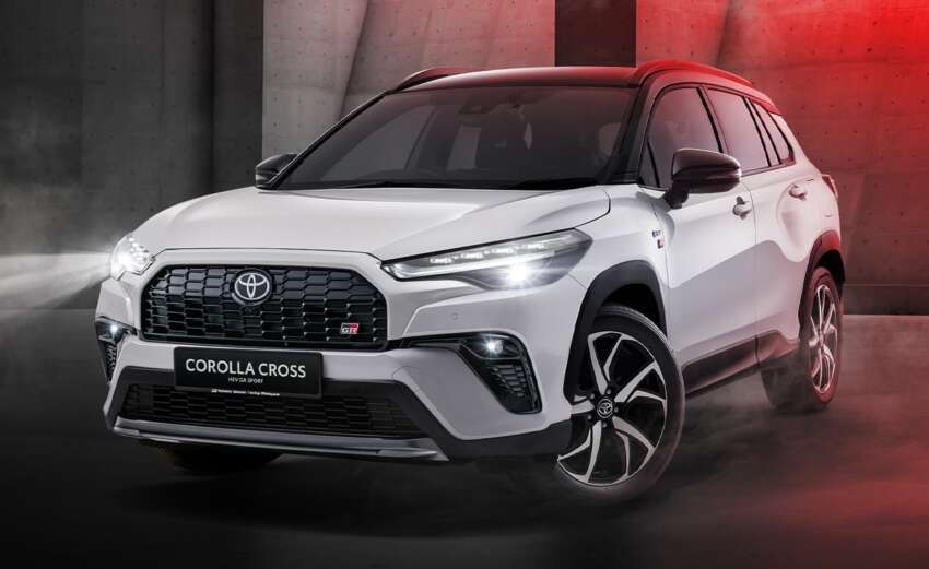 Toyota Corolla Cross HEV GR Sport 2026 - gril baharu, tambah logo GR ...