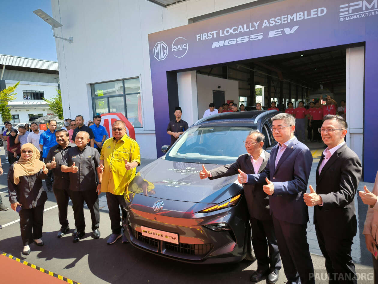 CKD MG S5 EV rolls off EPMB Melaka plant - extra 35 PS/100 Nm, Lux only ...