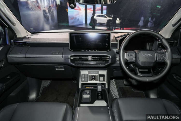 Toyota Hilux EV 2026 dilancar di Malaysia — 59.2 kWh, 196 PS, 257 km ...
