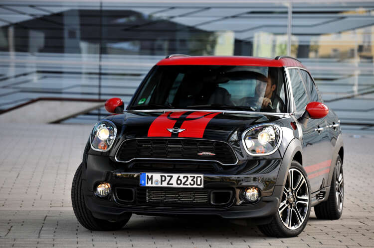 MINI Countryman John Cooper Works - JCW power now available with four ...
